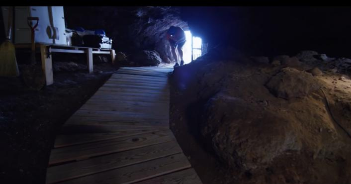 Caves In Nevada: Grimes Point Archaeological Area In Nevada