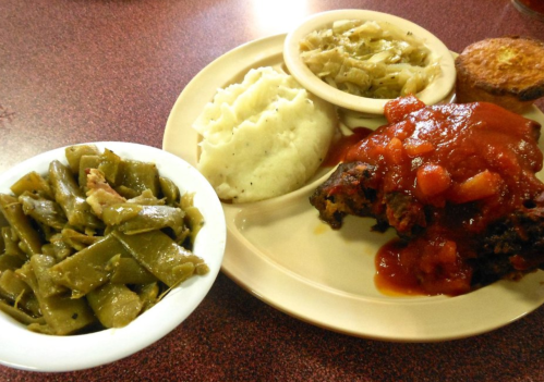 8 Divey Diners In Nashville You Should Have Visited By Now