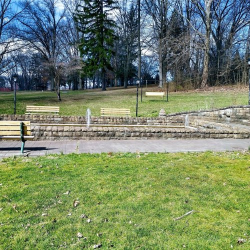 Rose Gardens In Pittsburgh: Renziehausen Park Is Worth A Visit