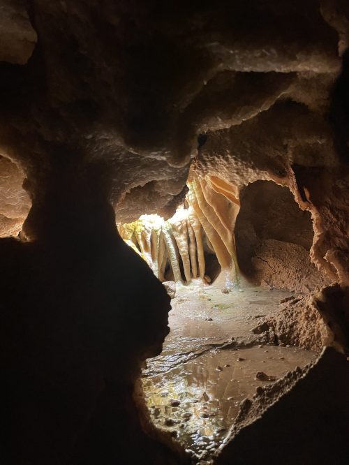 Wonderland Cave In South Dakota Is Its Best Unknown Cave
