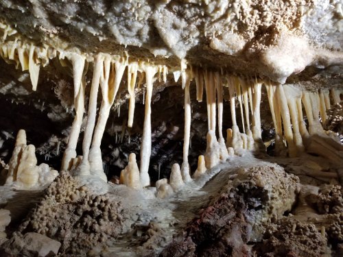 Wonderland Cave In South Dakota Is Its Best Unknown Cave