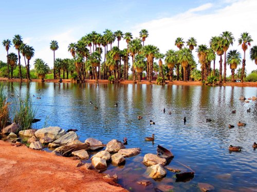Hole In The Rock Is An Arizonan Natural Wonder Everyone Should ...