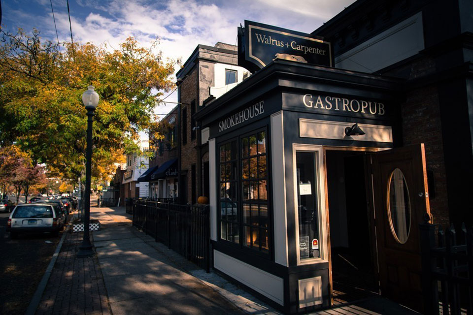 These 8 Foodie Towns Are The Best Places To Eat In Connecticut
