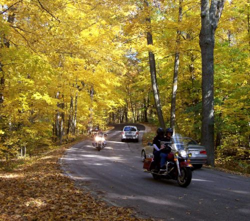 Top 10 Scenic Fall Foliage Drives in Wisconsin