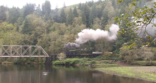 Experience Oregon's Fall Foliage on a Scenic Train Ride