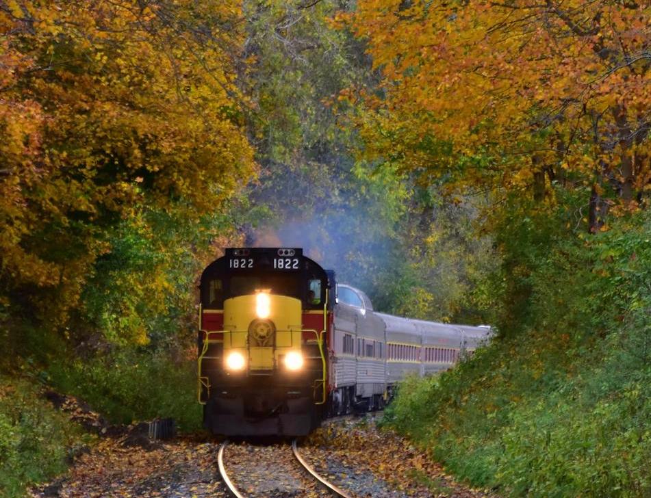 Scenic Train Ride in Ohio's Cuyahoga Valley National Park