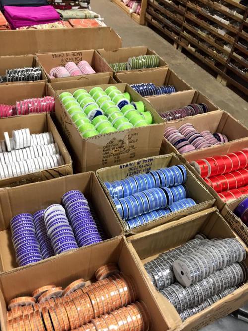 The Biggest And Best Fabric Store In Ohio: Zinck's Fabric Outlet