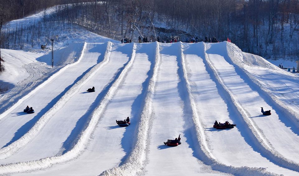 Take This Snow Tubing Ride In Missouri For An Epic Winter Adventure