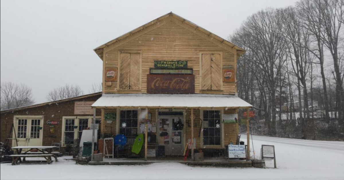 A Visit To This Old General Store In North Carolina Is A Holiday Dream ...
