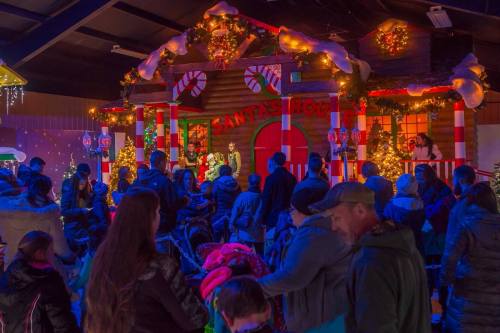 These Are The Best Christmas Towns Near Buffalo, New York