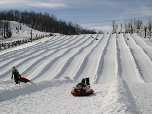 Winterplace Ski Resort Is The Biggest Snow Tubing Park In West Virginia