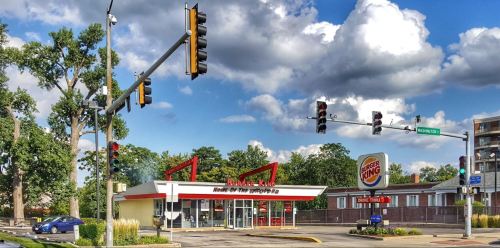 The Burger King In Naperville Is Wonderfully Retro