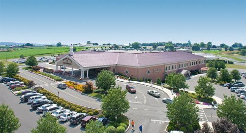 Shady Maple Smorgasbord: Largest Buffet In Pennsylvania