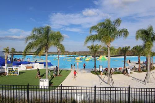 Here Are 5 Beautiful Man-Made Swimming Holes In The US