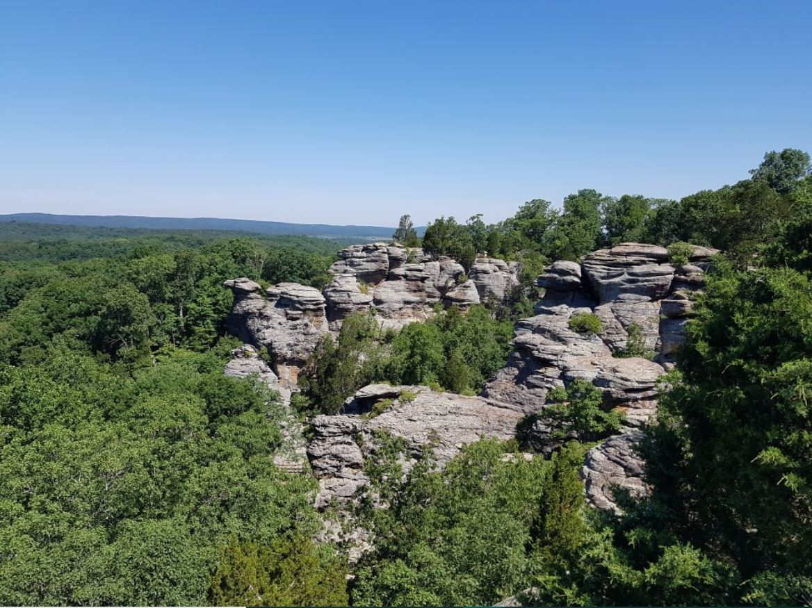 6 Spots In Illinois Where You Can Enjoy The Mountains Of The Midwest