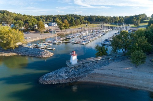 Are There Lighthouses in Kentucky? Try Lighthouse Landing