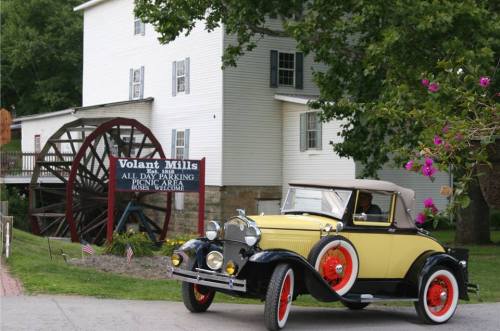 Best Shopping Near Pittsburgh: Volant Shops In A Unique Village