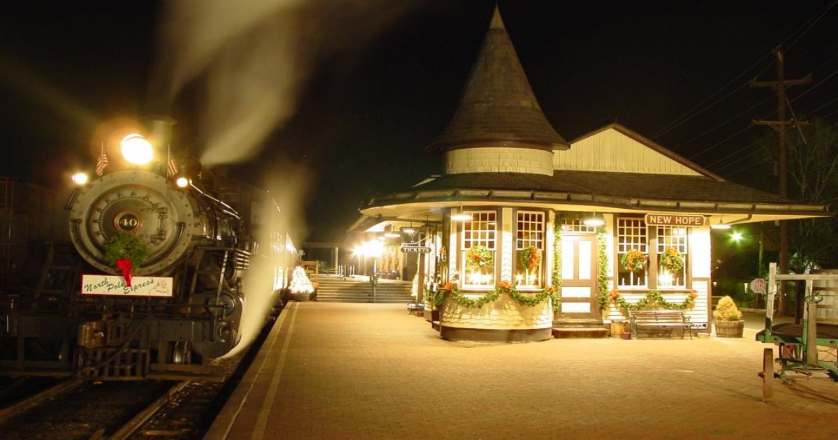 All Aboard This Magical Polar Express Train Ride In Pennsylvania