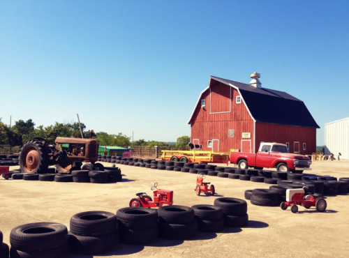 Center Grove Orchard In Iowa Is The Perfect Fall Destination