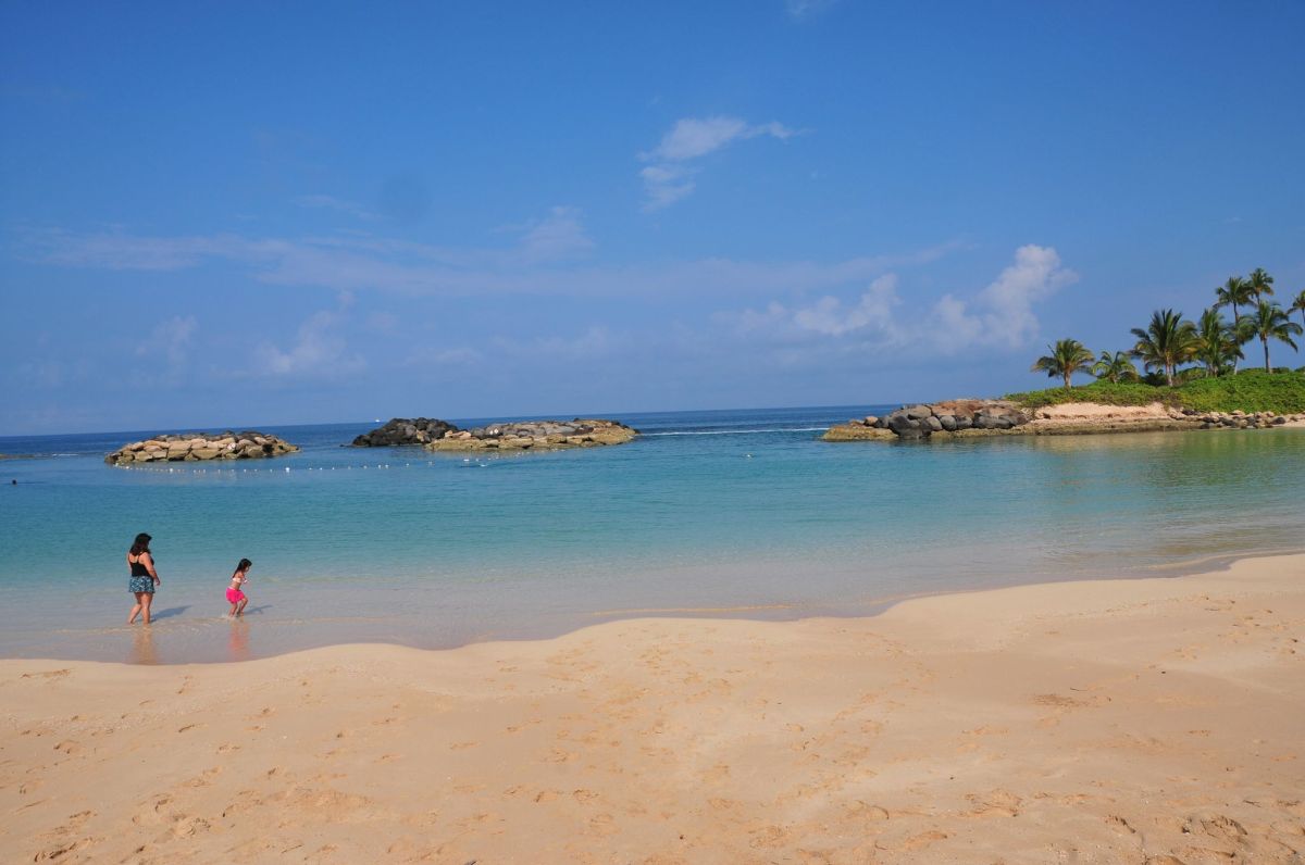 8 Lagoons In Hawaii That'll Take Your Breath Away