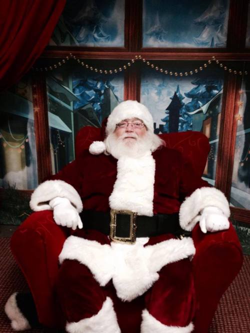 Add Santa's Magical Kingdom In Missouri To Your Holiday List