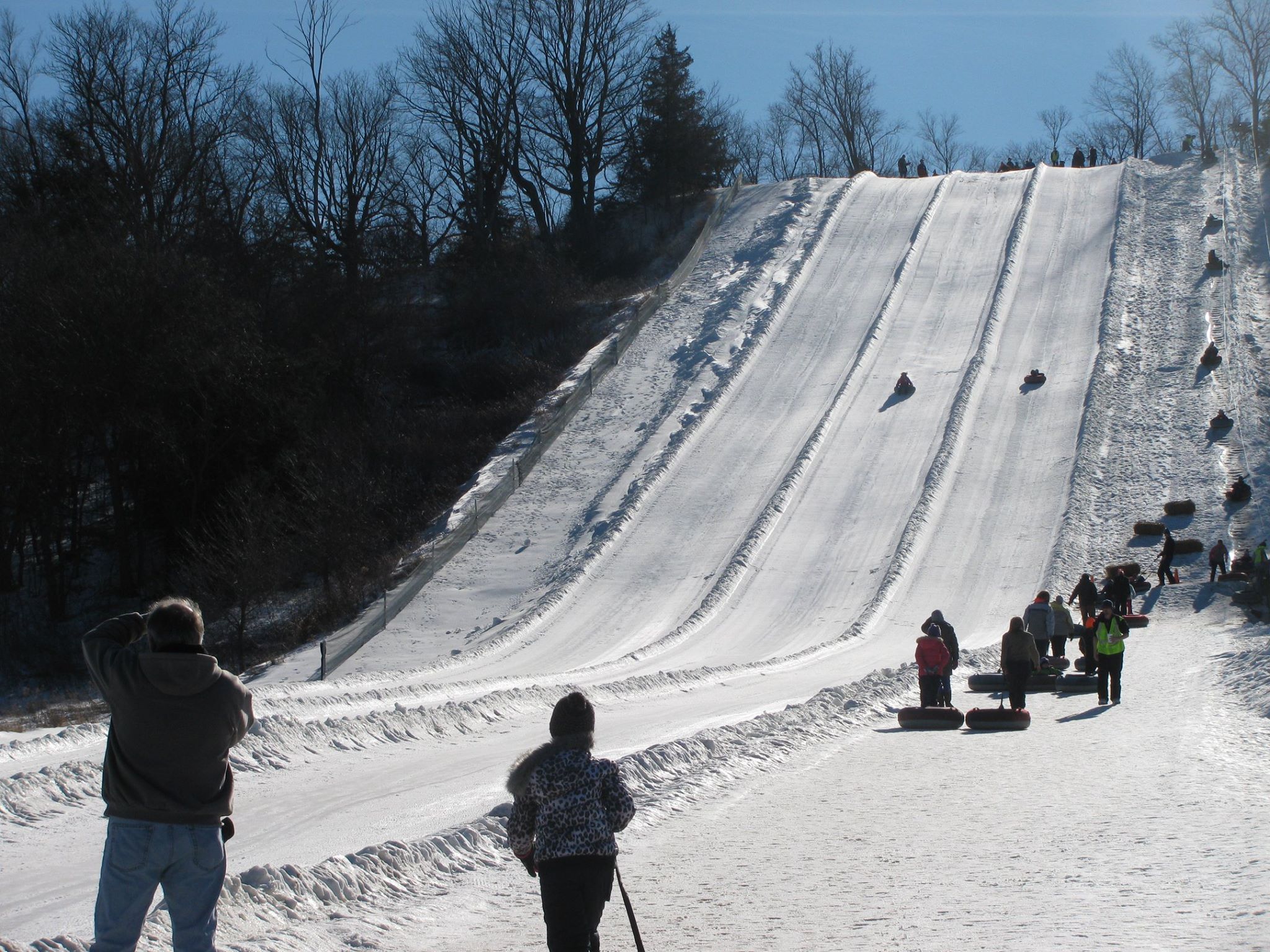 One Of The Longest Snow Tubing Runs In Iowa Can Be Found At Seven Oaks ...