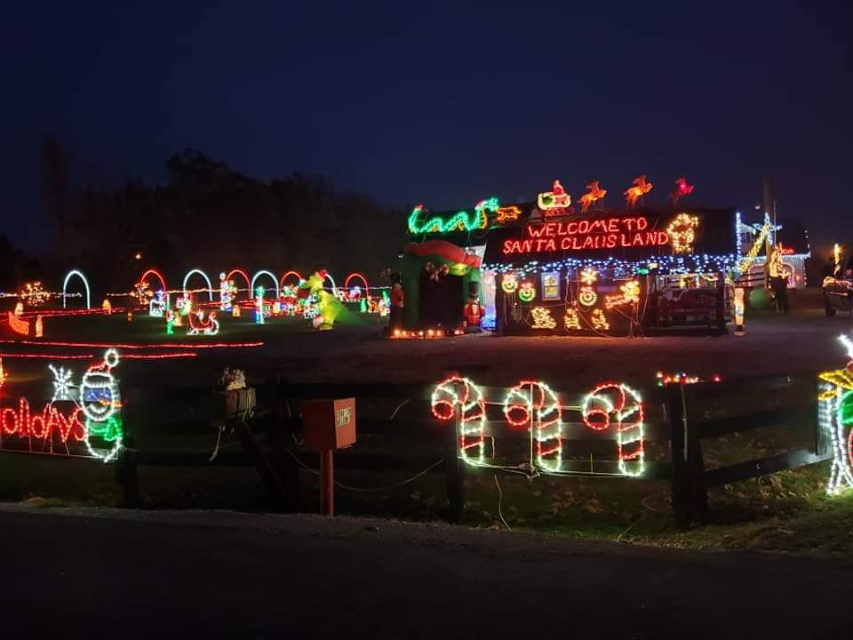 Visit With Santa Claus in Kentucky At Ruley's Santa Claus Land