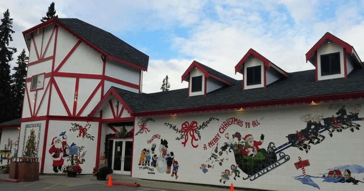 Visit North Pole, The Christmas Town In Alaska That's A Must-Visit
