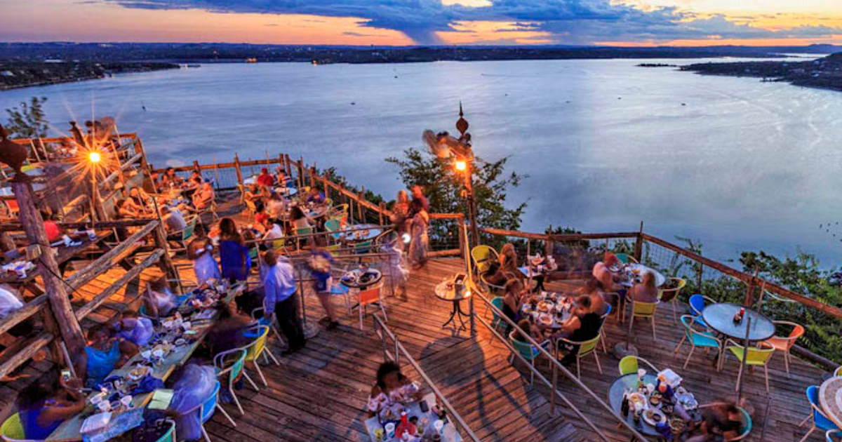 10 Breathtaking Restaurants With A View In The U.S.