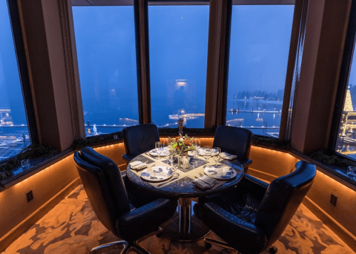 10 Breathtaking Restaurants With A View In The U.S.