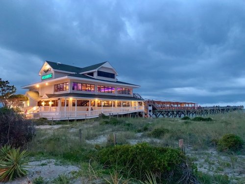 10 Breathtaking Restaurants With A View In The U.S.
