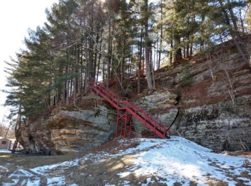 Hike Right Through One Of The Amazing Landforms In Wisconsin