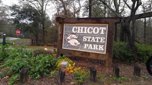 The Lake Chicot Loop Trail In Louisiana Is A Pretty Spring Hike