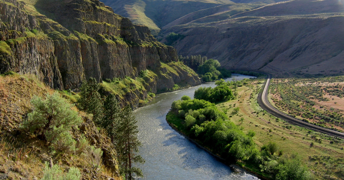 The 8 Best Backroads In Washington For A Long Scenic Drive