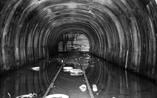 The Church Hill Tunnel In Richmond Has An Eerie History