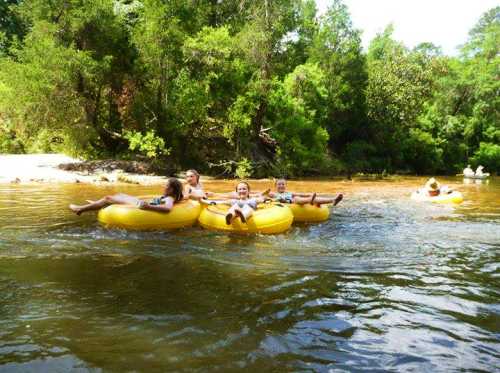 4 Lazy Rivers For Tubing In Alabama This Summer