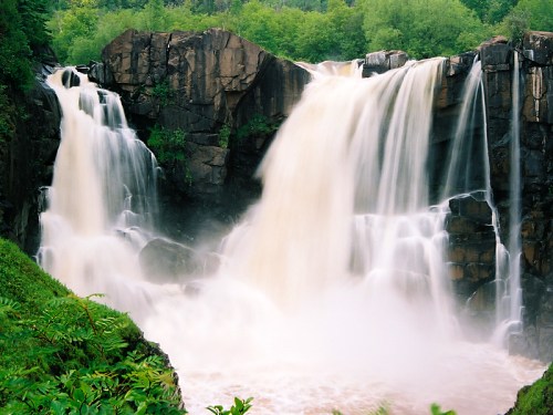 Spend The Day Exploring Waterfall Road Trip In Minnesota