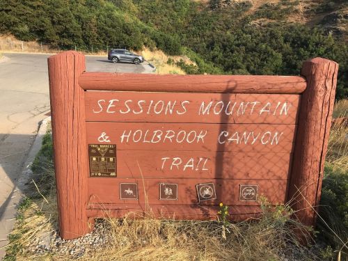 Best Spring Hikes In Utah: Holbrook Canyon Trail In Bountiful, UT
