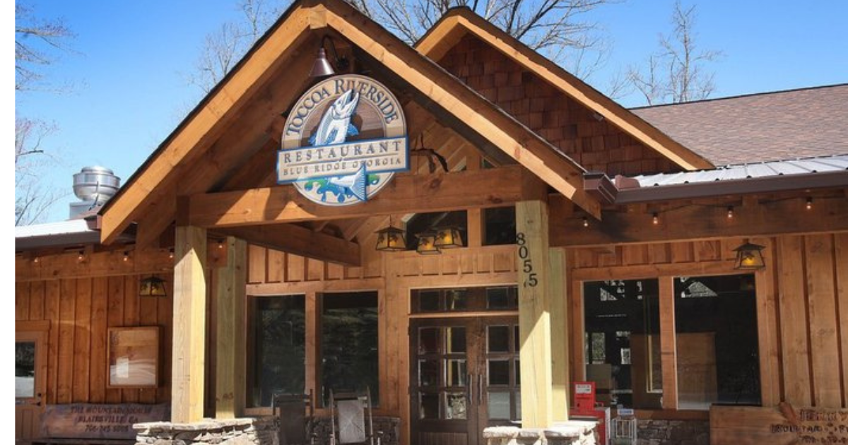A Gorgeous Eatery In Georgia, Toccoa Riverside Restaurant Is Located In ...