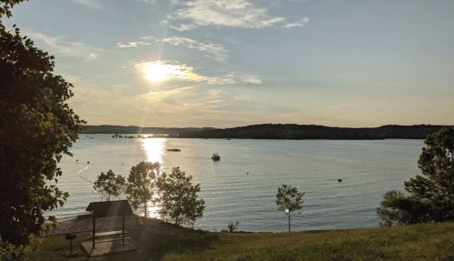 5 Beaches In Missouri That Feel Just Like The Ocean