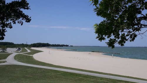 The 5 Best Lake Erie Beaches In Ohio That Feel Like The Ocean