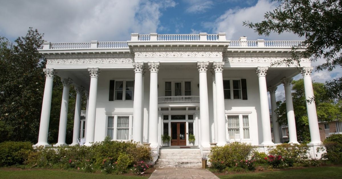 7 Historic And Charming Towns That Are Hidden Gems In Alabama