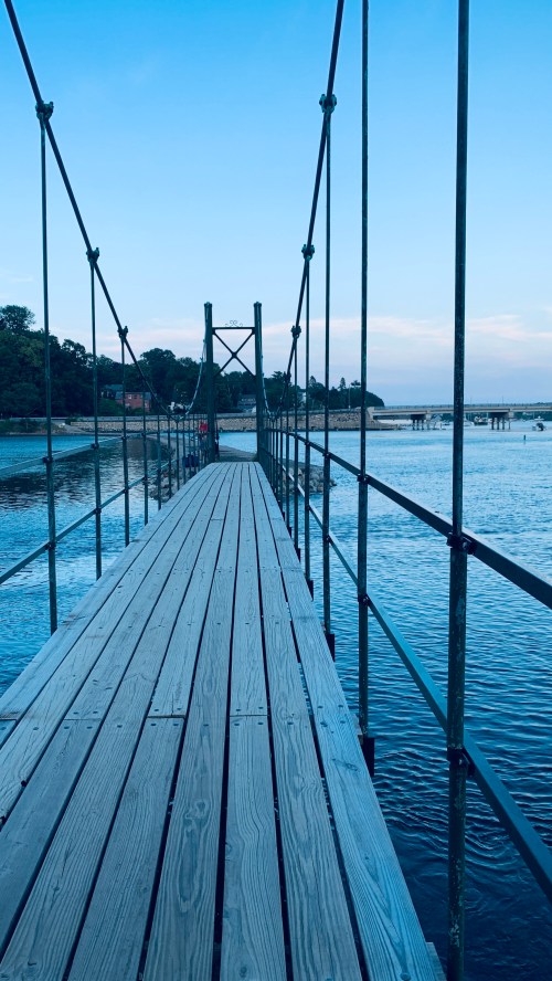A Fun Wiggly Bridge: Fisherman's Walk in York, Maine
