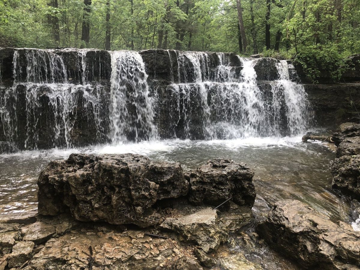 Waterfalls Near Me: Pass Two Waterfalls On This Hike In Missouri