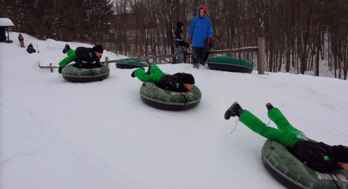 7 Of The Best Places To Go Snow Tubing in Wisconsin