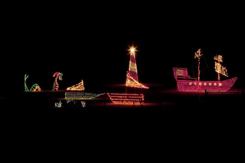 The Best Drive-Thru Holiday Lights in West Virginia Are in Bluefield