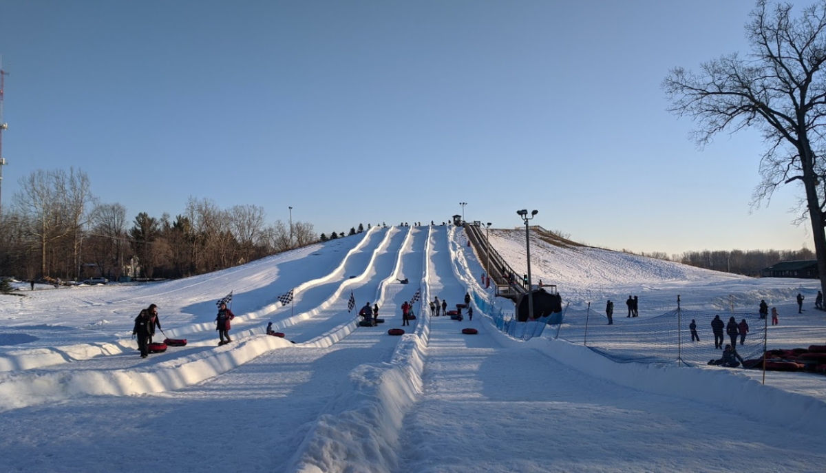 Hawk Island Park Underrated Snow Tubing Spot In Detroit