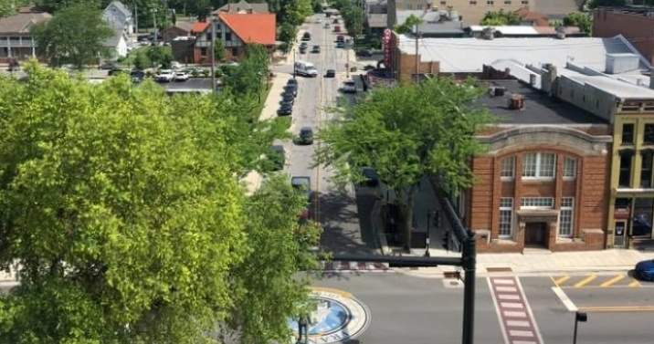 フランクリンはインディアナ州で最も魅力的で最も見過ごされているダウンタウンかもしれない - 世界の顔