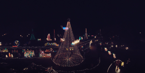 Yhe Walkway Of Lights Is A Free Christmas Light Display In Texas