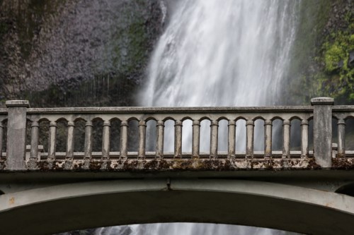 Discover the Iconic Multnomah Falls and Benson Bridge in Oregon